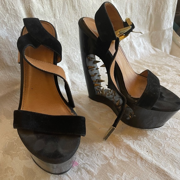 Shiekh | Shoes | Shiekh 96 Black And Tan Platform Wedge Shoes With ...